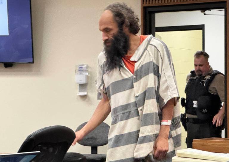 Review hearing set in extradition case