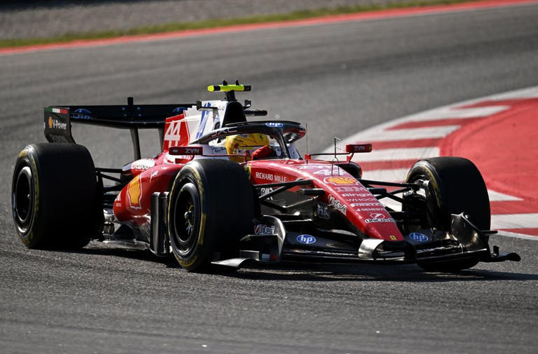 Jacques Villeneuve delivers verdict on Lewis Hamilton's Ferrari form