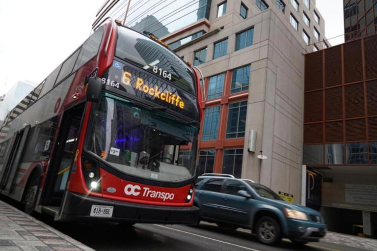 'They were duds': Transit workers not sorry to see double-decker buses ...
