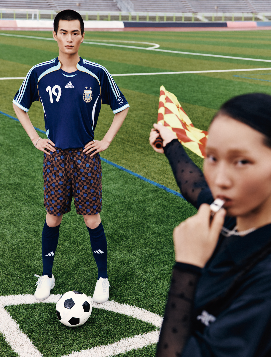 Fashion people are styling their World Cup looks with these 4 staples