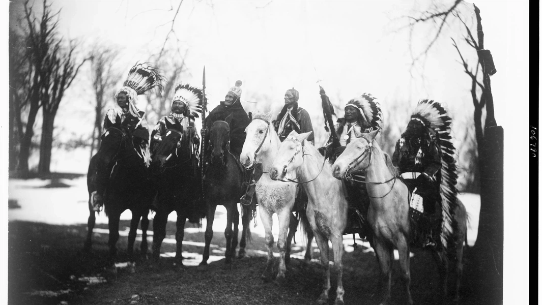 11 historic photographs of Native American life
