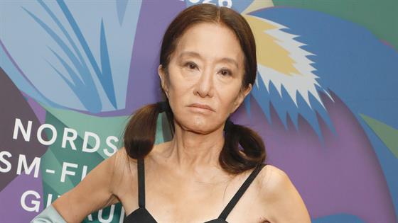 Vera Wang, 76, shows off figure in bra top and low-rise skirt