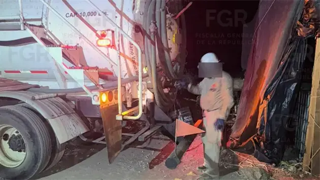 Decomisan 23 mil litros de huachicoleo durante cateo en carretera de HMO