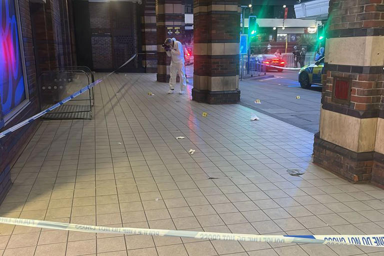 Fight breaks out in Liverpool city centre as man hit over head with ...