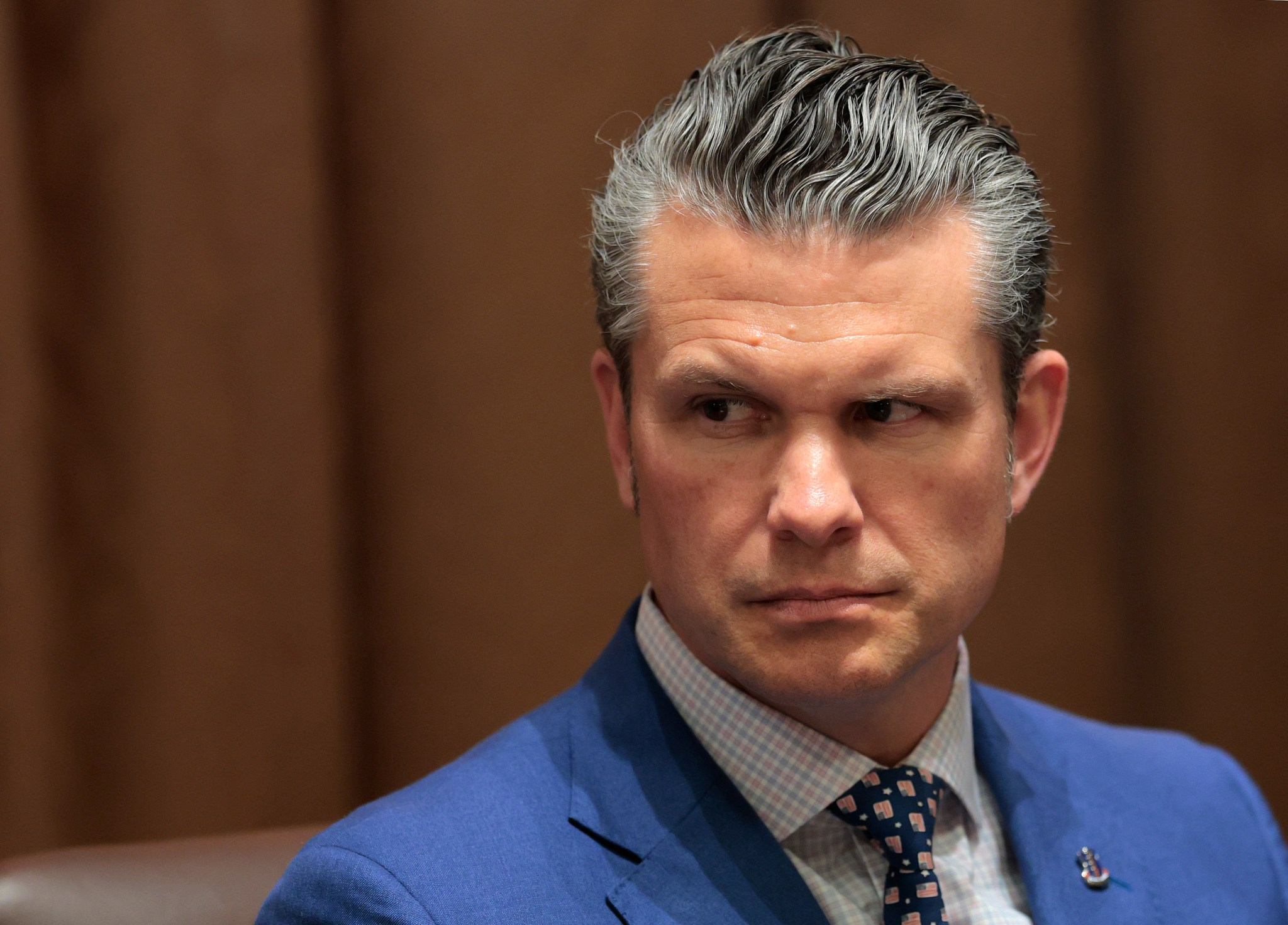 Pete Hegseth mocked by critics over workout video: Fitness experts weigh in