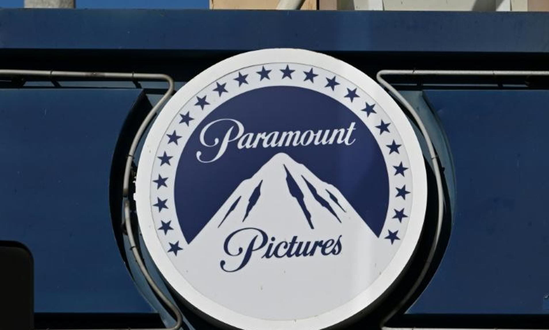 Justice Department clears Paramount's $111BILLION Warner Bros takeover ...