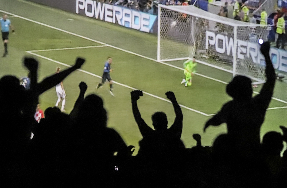 ‘Teh tarik’ and football: Where Malaysians can catch the World Cup with ...
