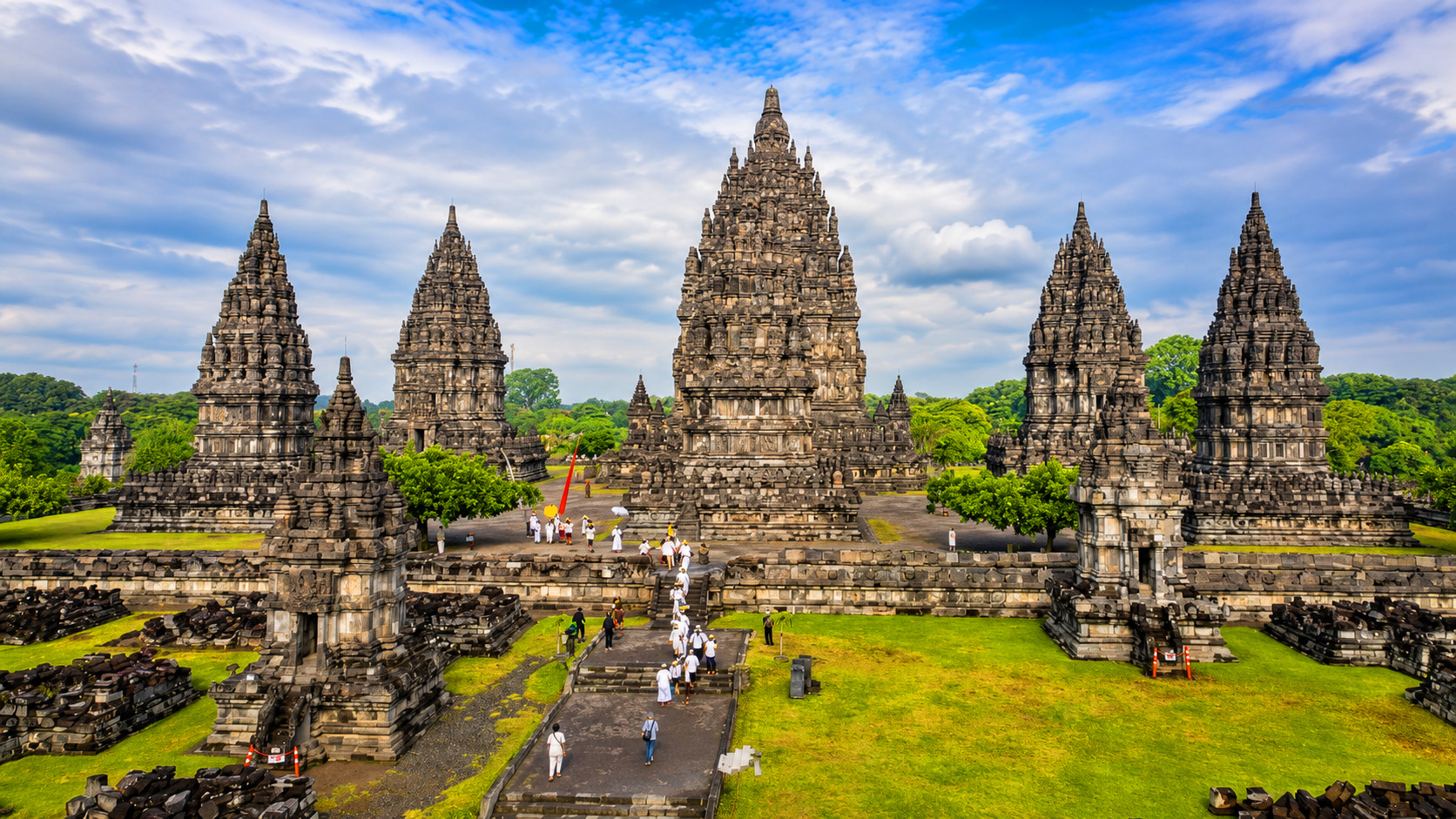 Indonesia’s largest Hindu temple rising above ancient Java