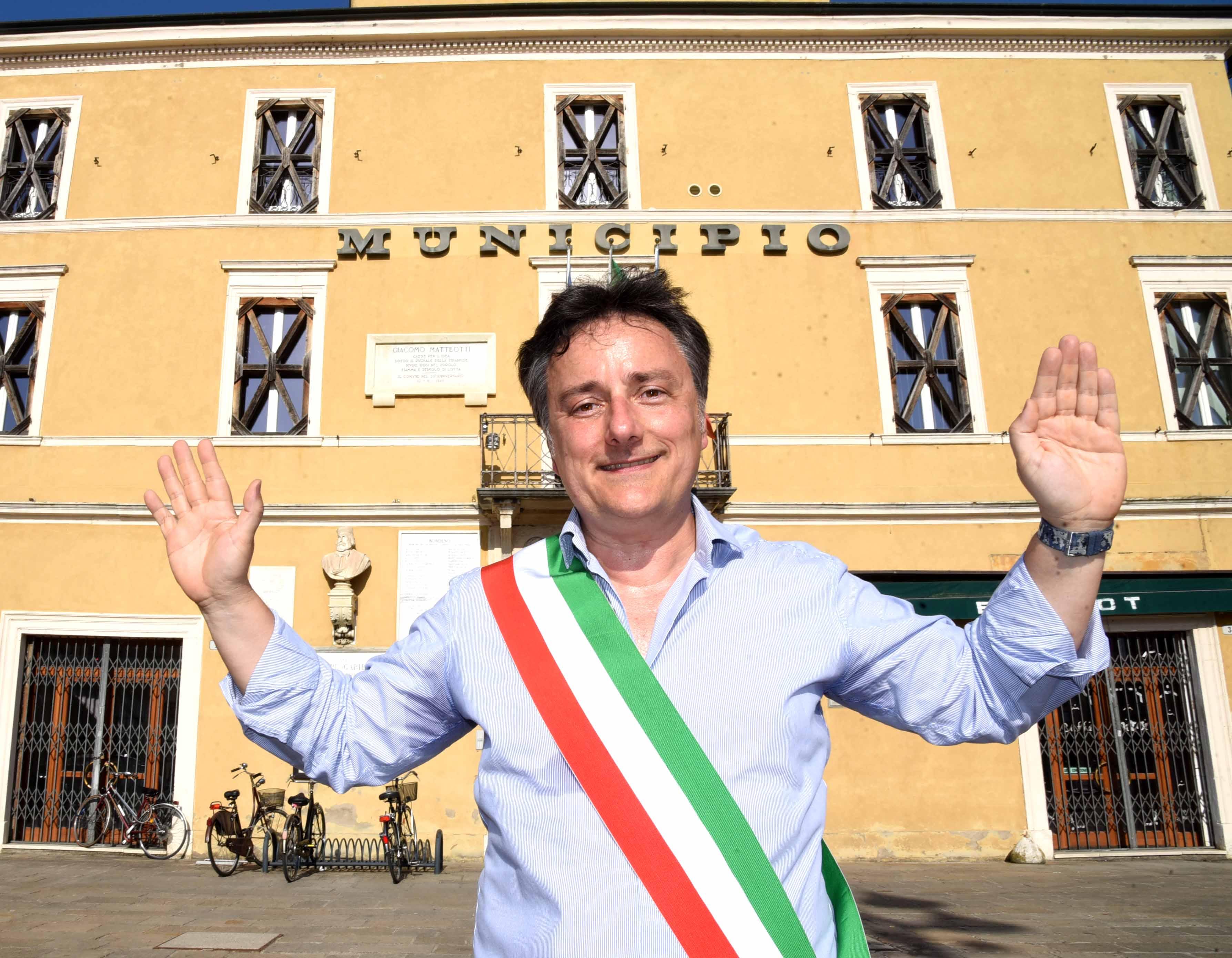 Il sindaco di Bondeno Simone Saletti passa a Fratelli d’Italia: “Così ...