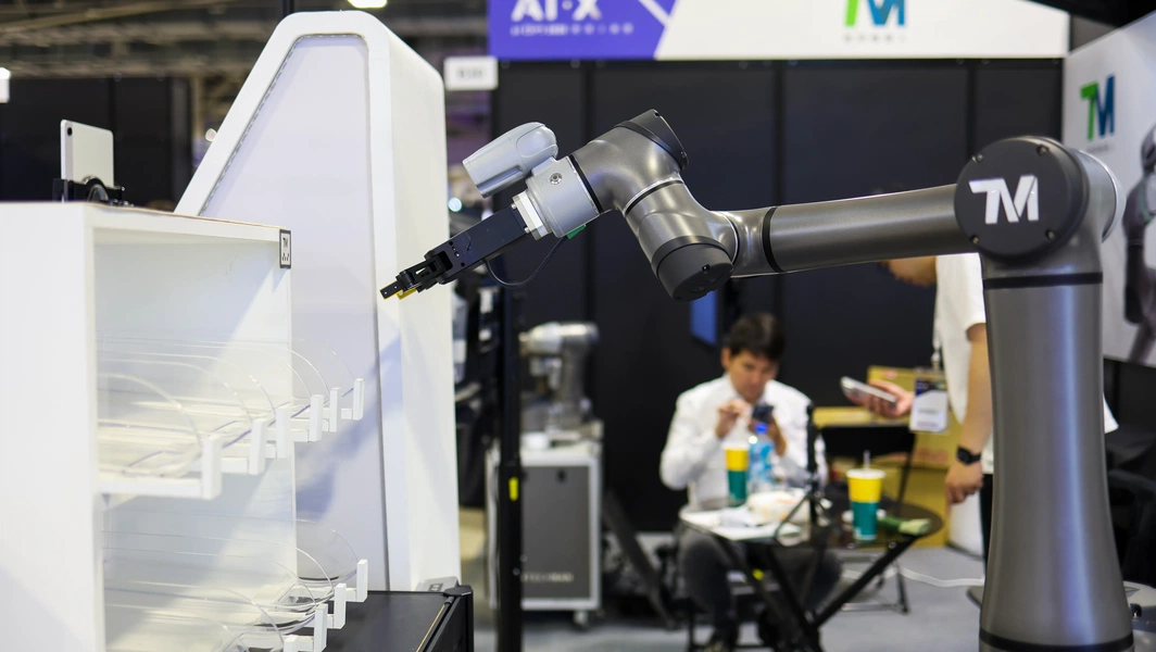 Experts say liberal arts skills gain value in AI era