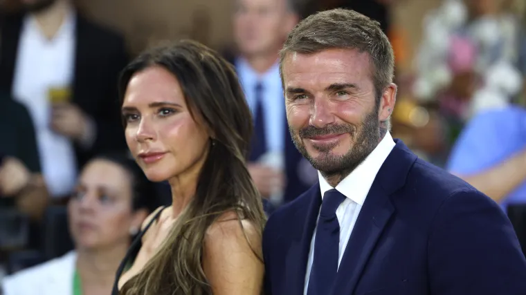 Victoria Beckham tells savage joke at David Beckham Hollywood Walk of ...