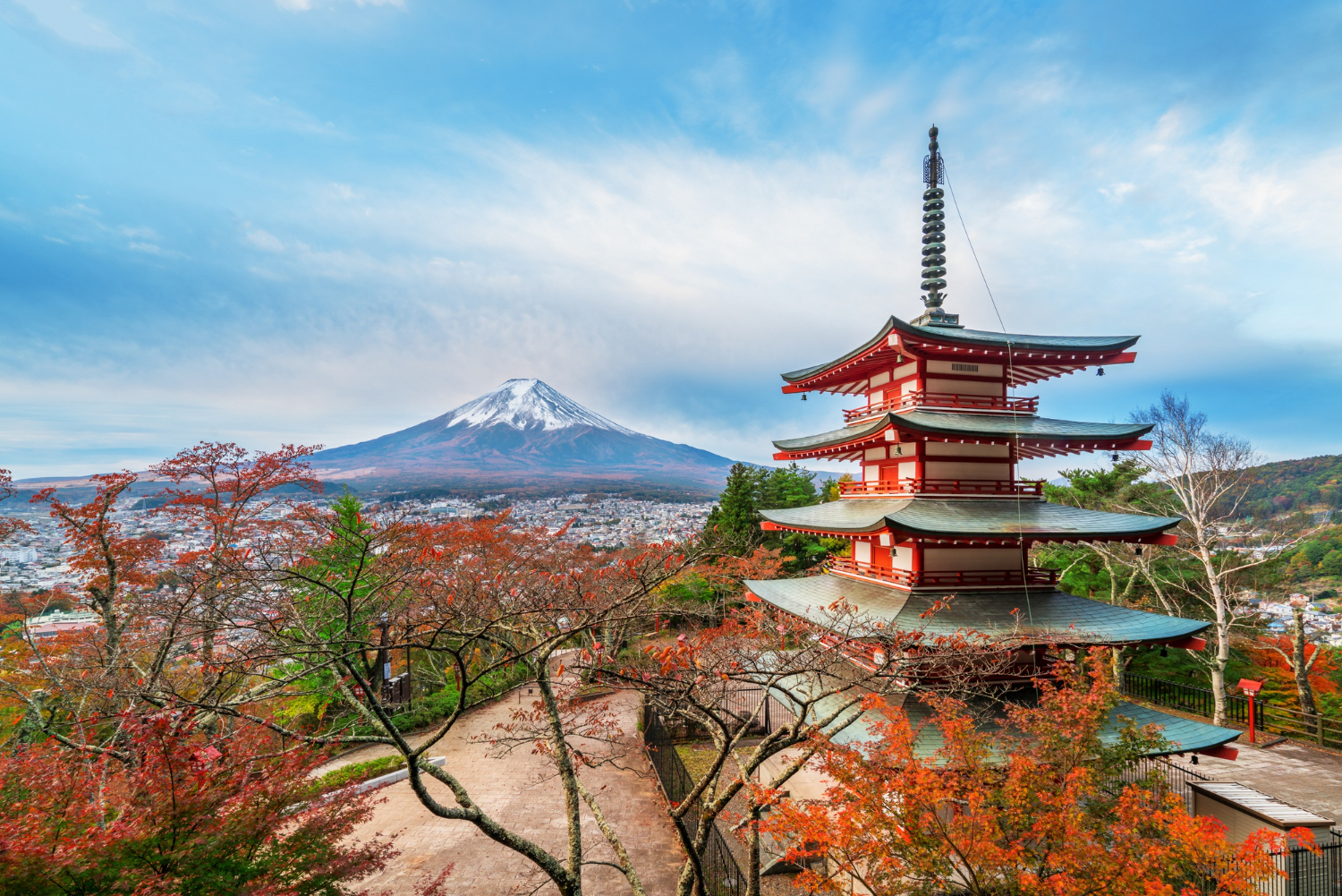 How to tip around the world, and the hidden traps that catch travelers out