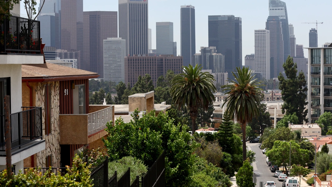 19 states Americans are moving to and from