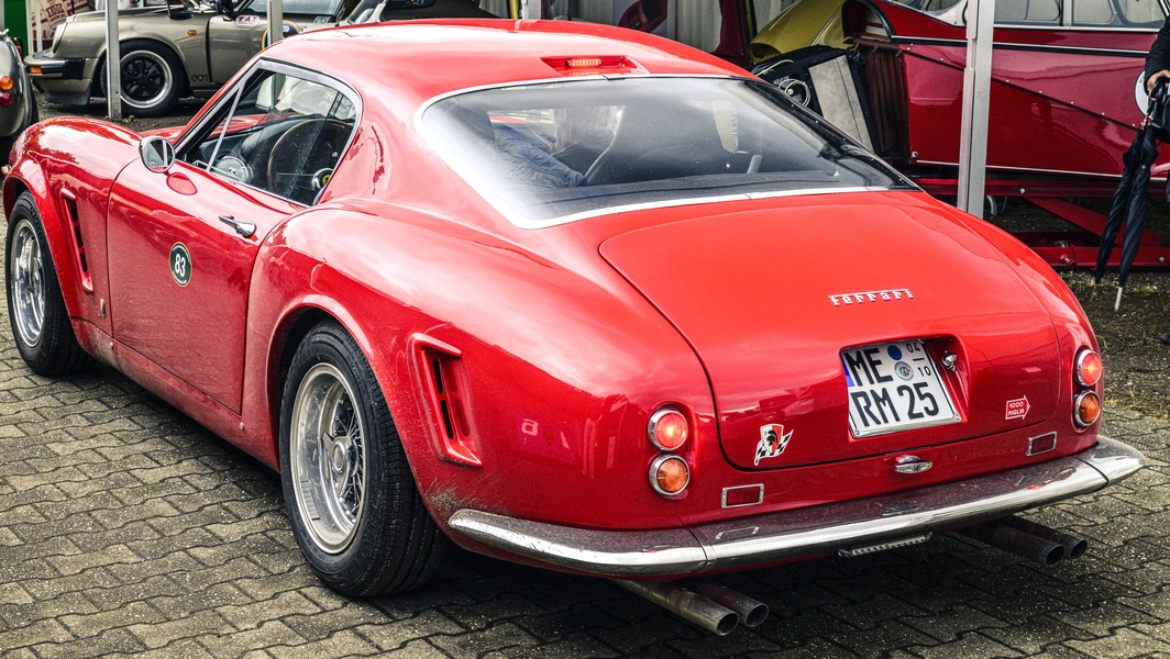 16 iconic cars with striking rear designs