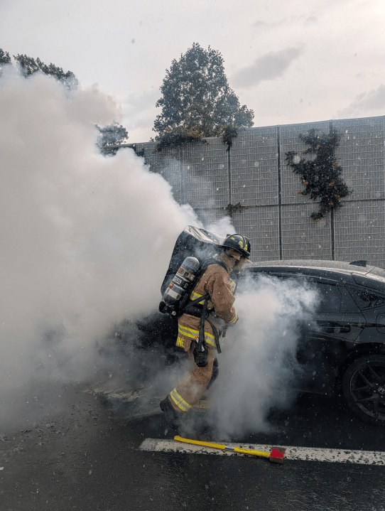 Fairfax County firefighters put out car fire after I-495 crash