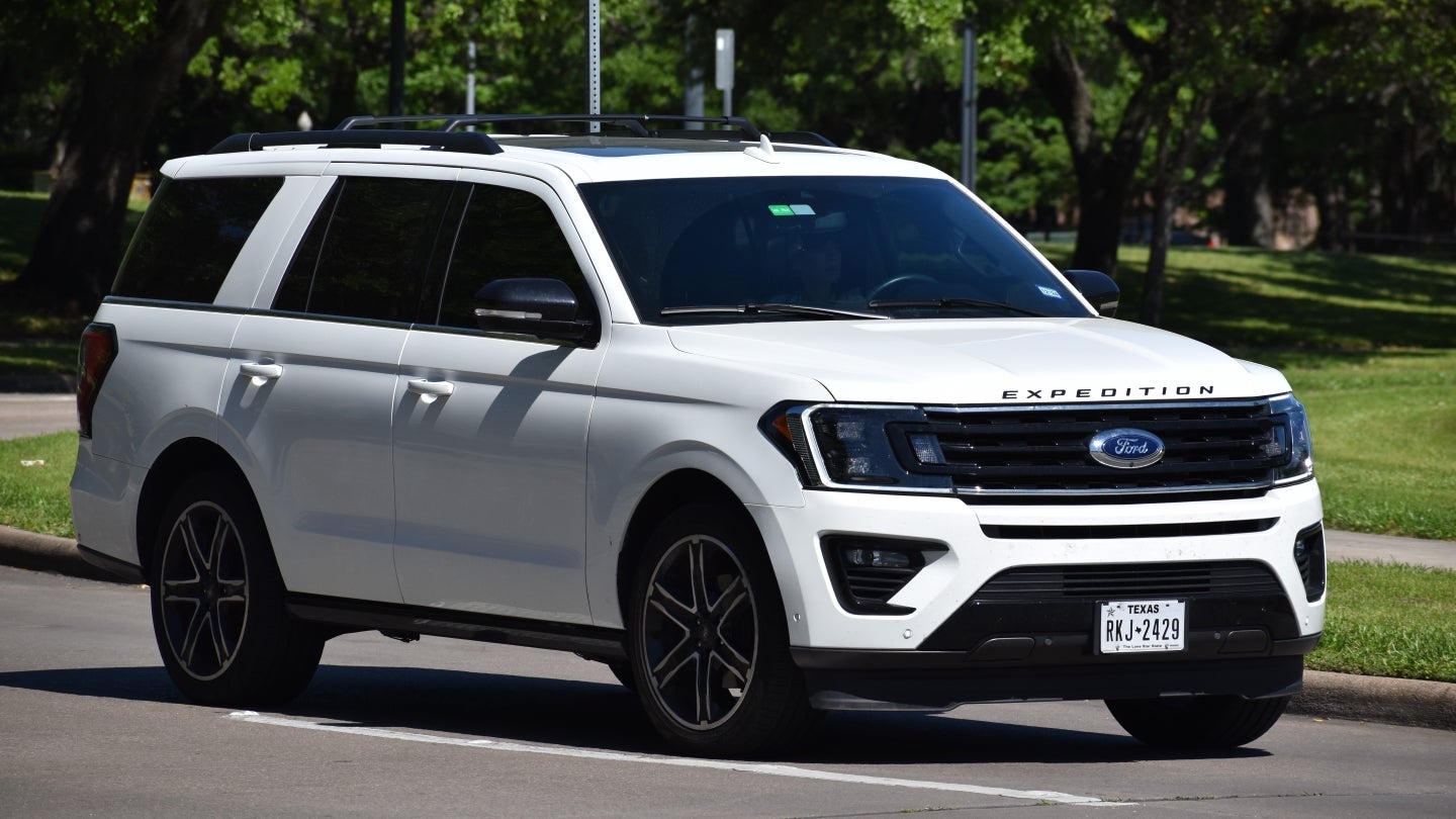 Ford recalls over 548,000 Expedition vehicles over centre console defect