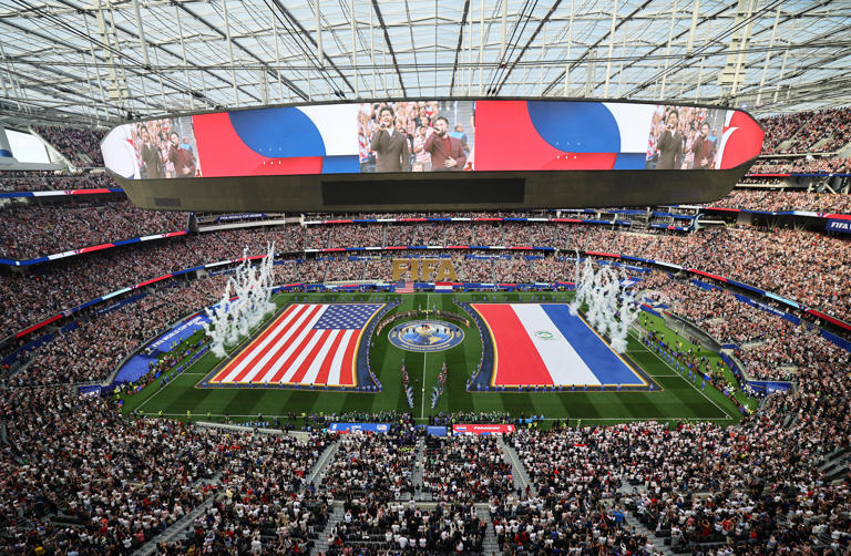 Who sang US national anthem at World Cup? 'The Star-Spangled Banner ...