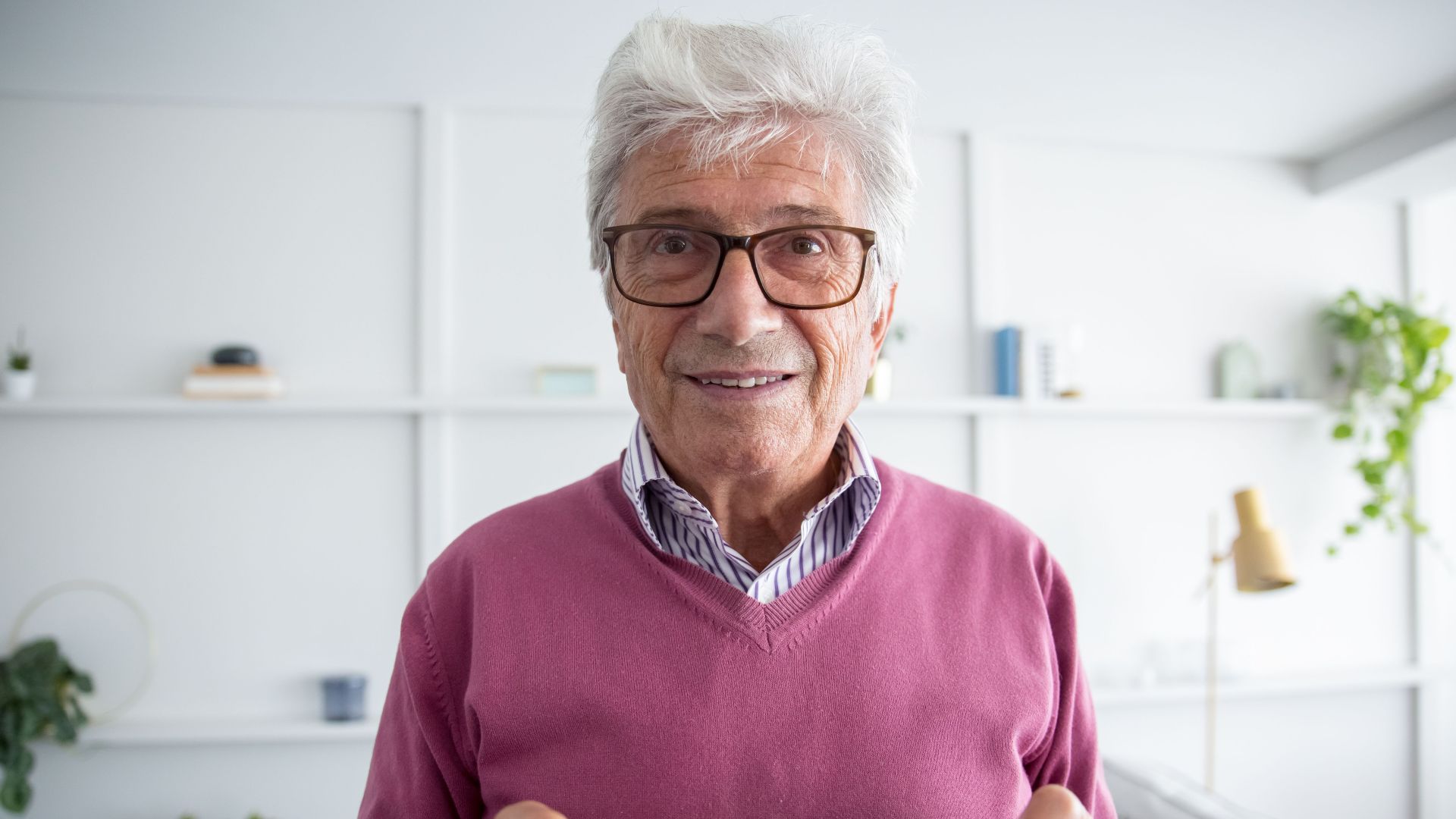 20 unfortunate signs you're starting to dress like your grandpa
