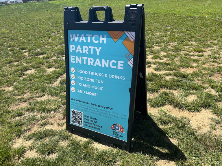 Lenexa watch party offers bounce houses, big screens for USA-Paraguay match
