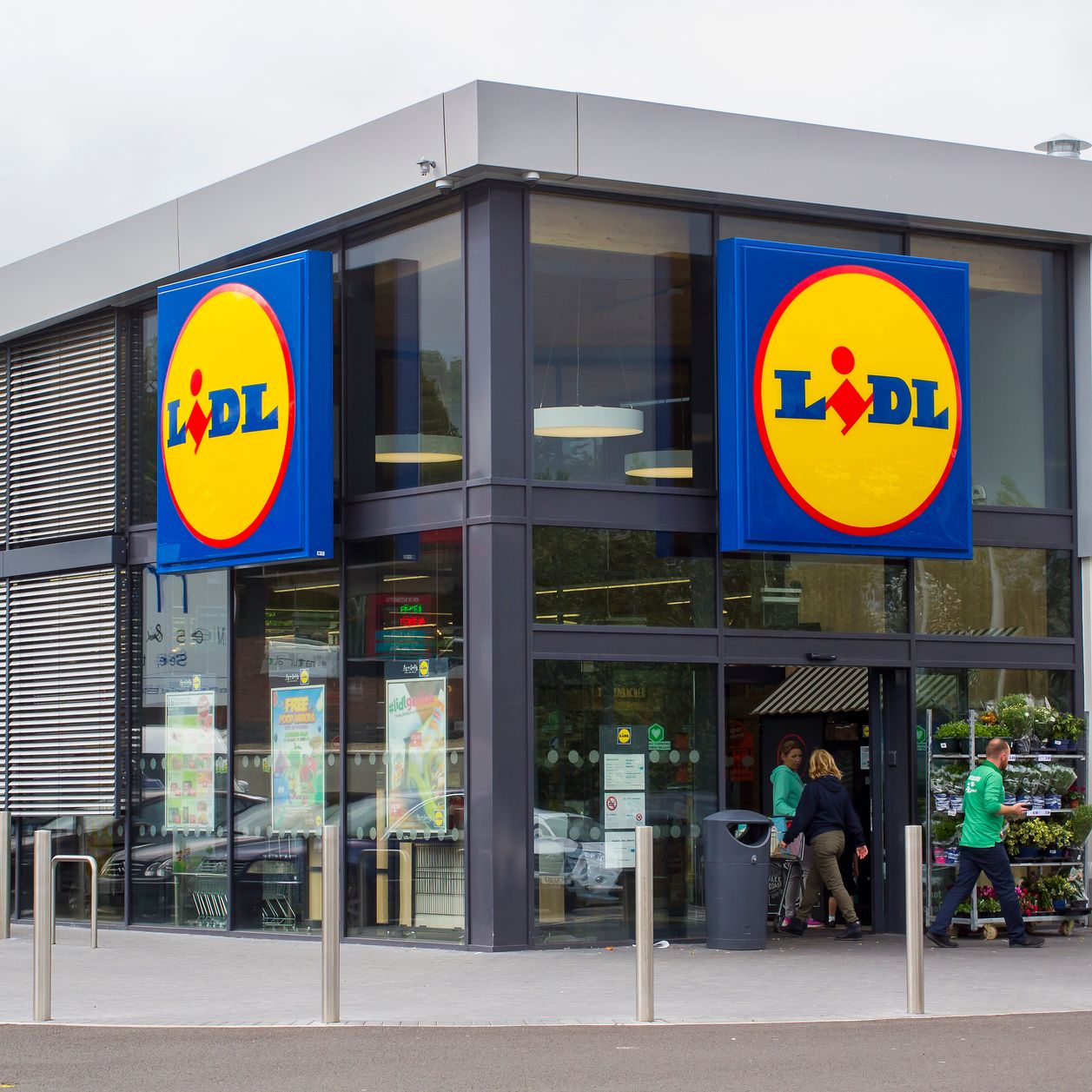 Lidl : ne quittez plus le volant, l'enseigne teste un nouveau drive ...