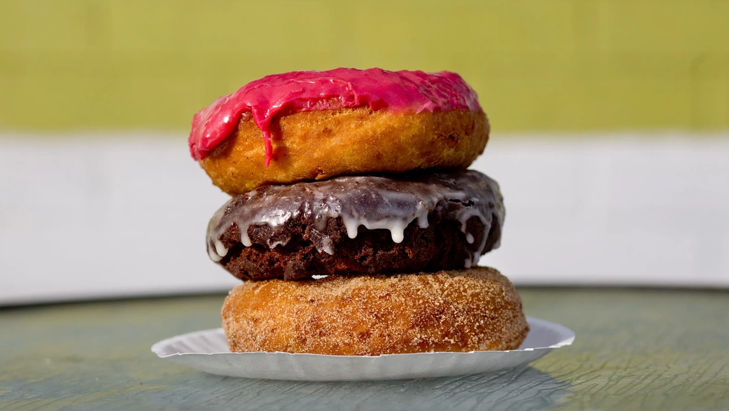 9 donut shops serving unique and classic treats