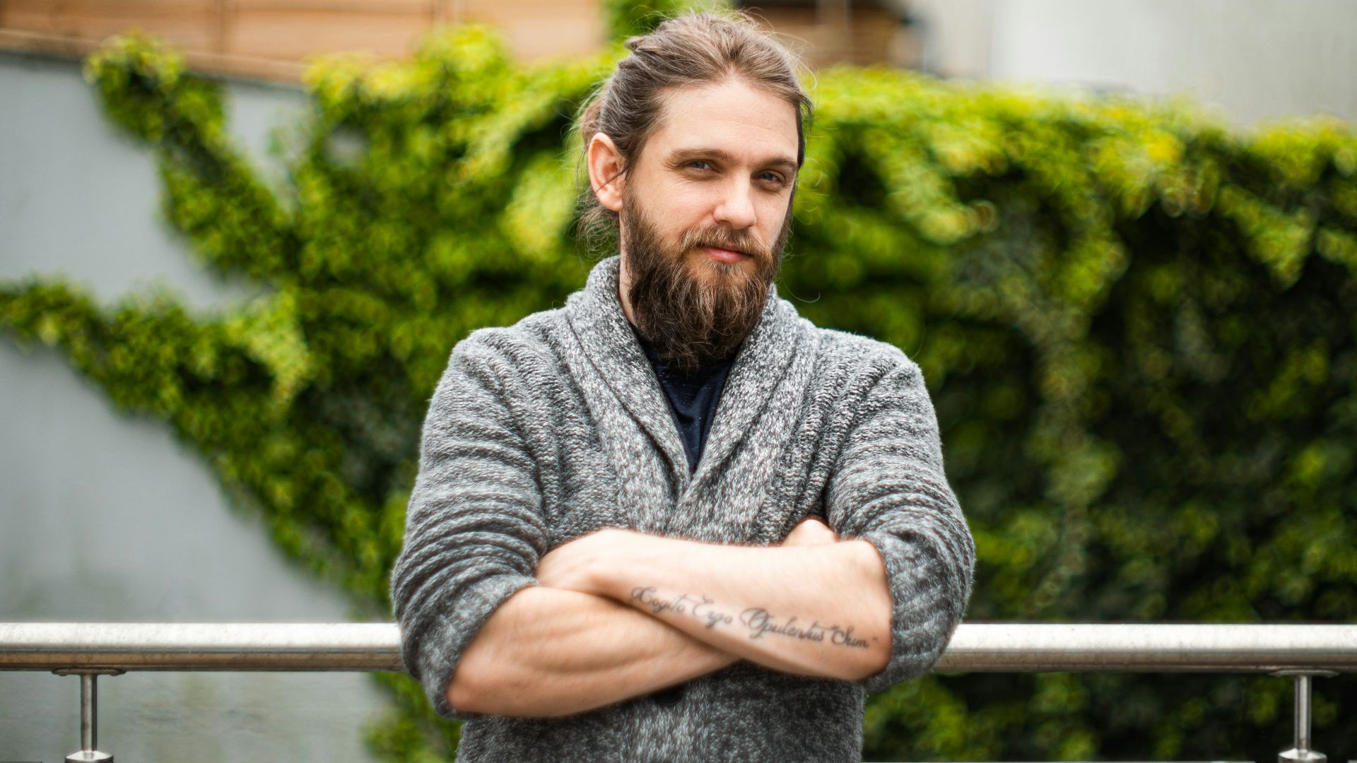 20 unfortunate signs you're starting to dress like your grandpa