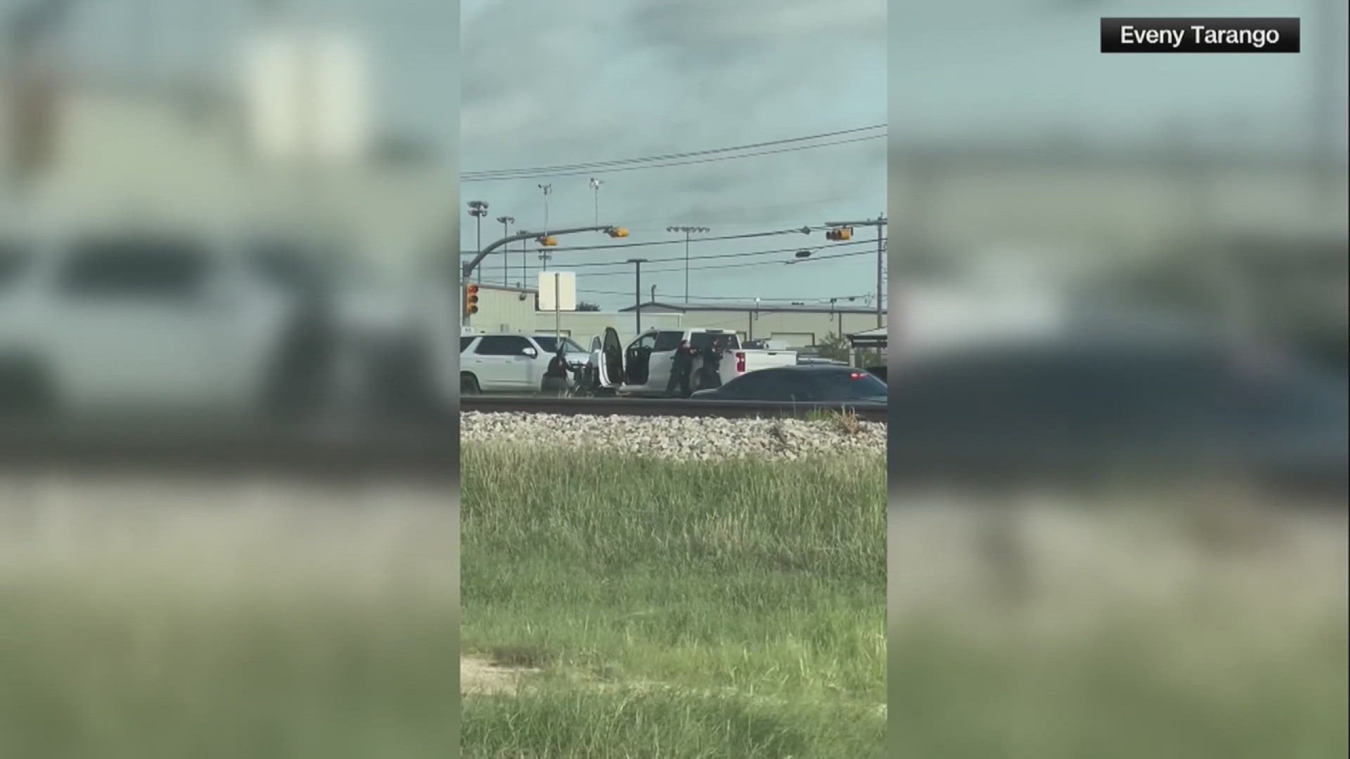 1 victim, suspect dead after Midland, Texas mass shooting