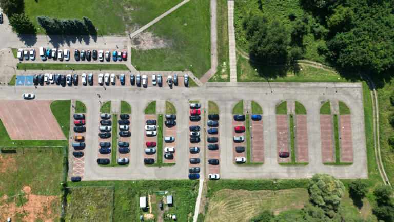 The average car sits parked about 95% of its entire life