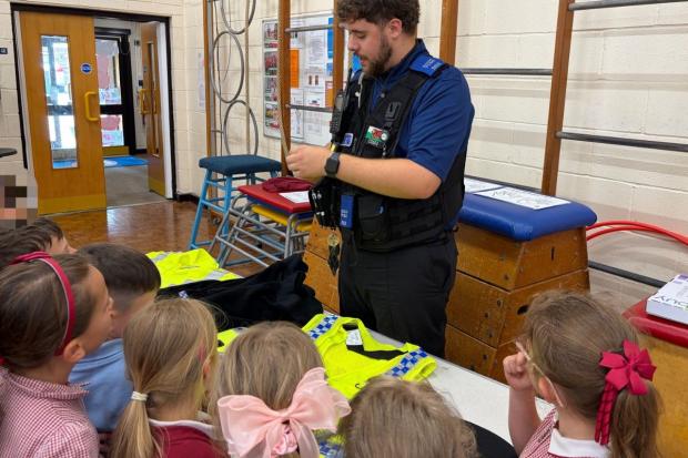 Police officers praised after delivering workshop to primary school pupils