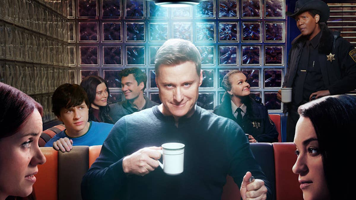 Welcome back, Harry! 'Resident Alien' season 4 premiere date and ...