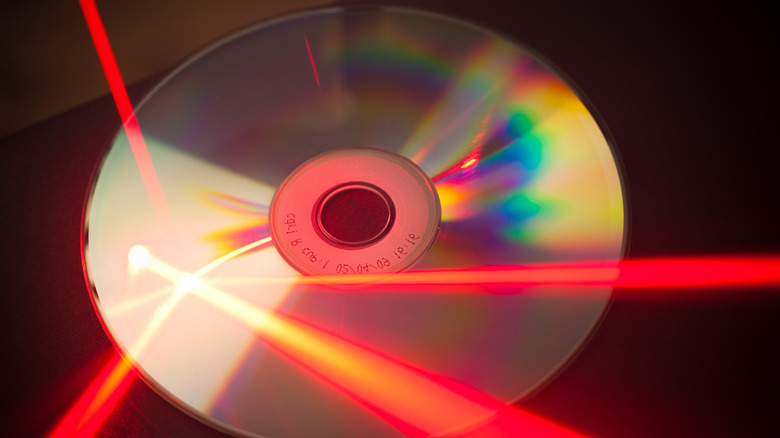 What are the differences between Blu-ray and DVDs?