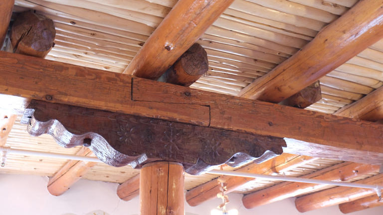 New Mexico popularized it: The stylish ceiling feature you need to know ...