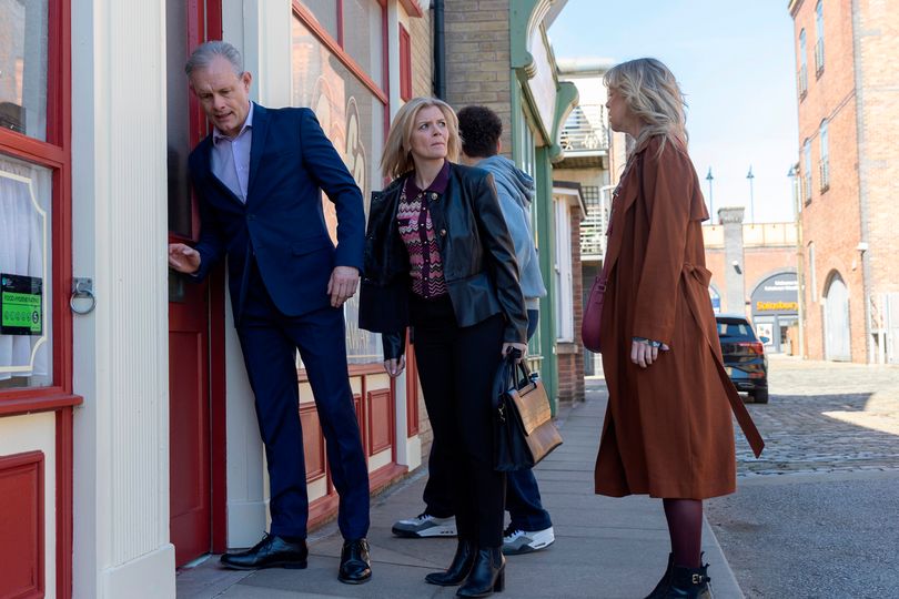Coronation Street star says Sam Blakeman star 'makes him better' in ...