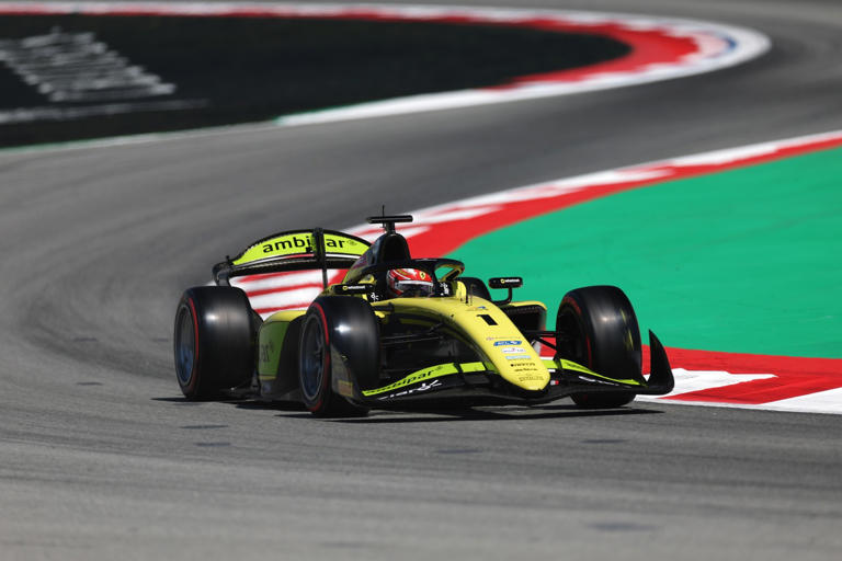 F2: Câmara mantém "foco nas corridas" após pole em Barcelona