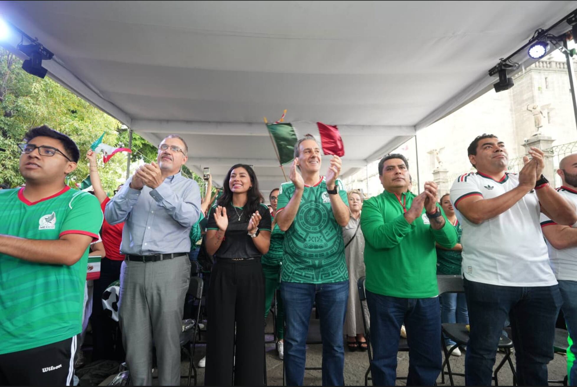 Convive Pepe Chedraui con poblanas y poblanos en la inauguración de la ...