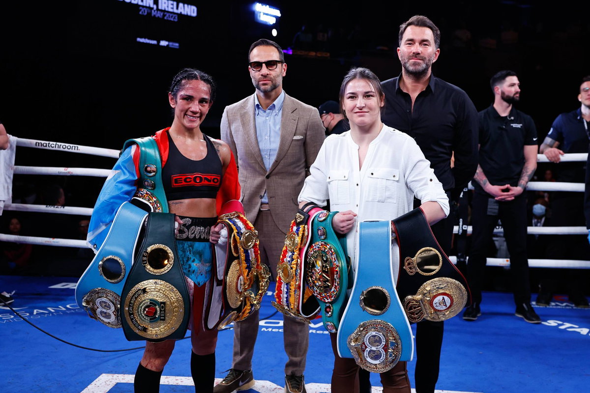 15 female boxers who fought in multiple weight categories