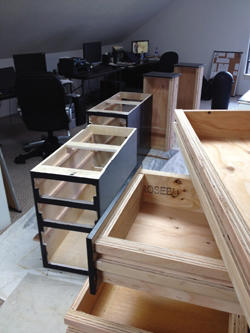 How to build a home office for a low ceiling area
