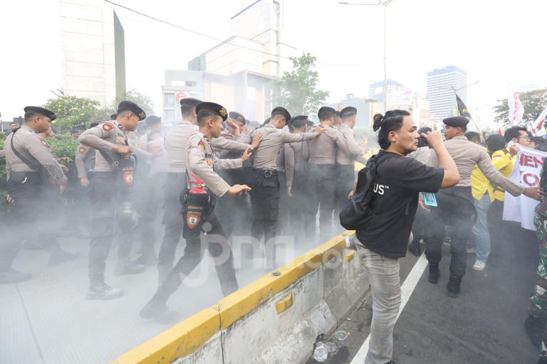 Demo mahasiswa 12 Juni, CCTV di Bundaran HI dikabarkan tidak berfungsi ...