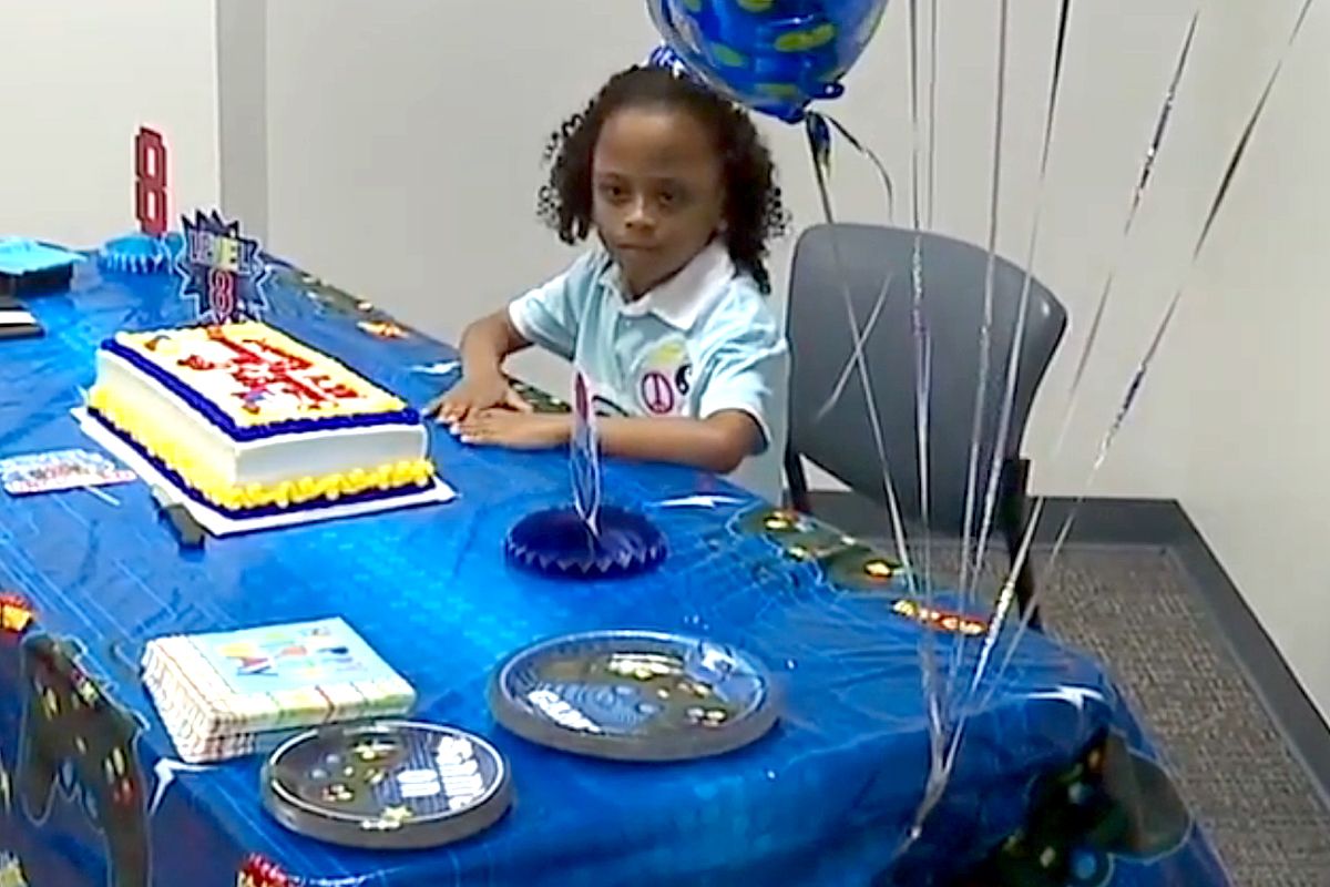 Former micropreemie, born weighing less than 2 lbs., returns to NICU to ...