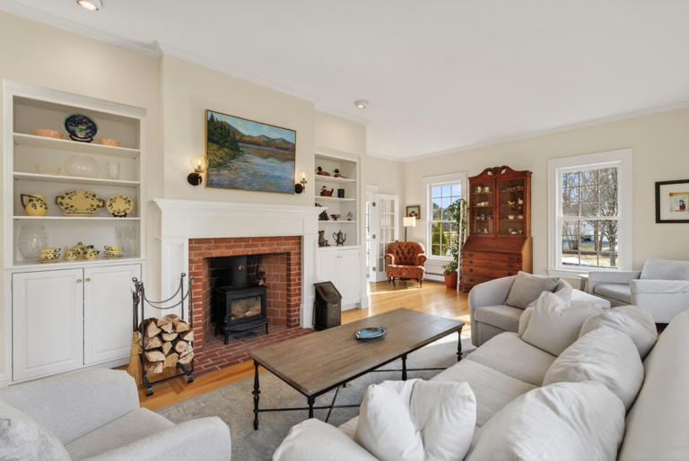 House of the week: A Maine colonial with a spring-fed pond