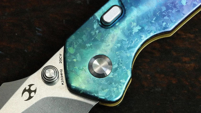 A fast-rising knife brand’s flagship folder gets even more compelling