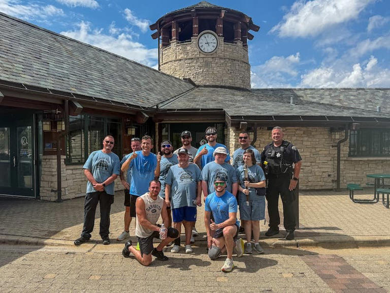 'Made it look effortless': Tinley Special Olympics star athlete leads ...