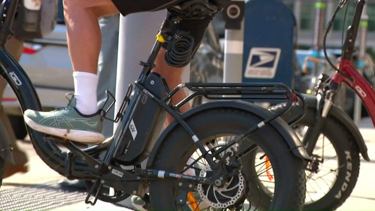 Perrysburg police focus on education, as e-bikes and scooter use ...