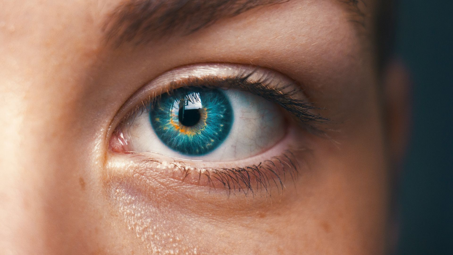 20 unique physical traits that scream good genes to the opposite gender