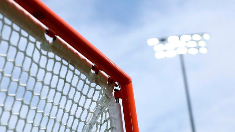 Graduation cigar saga involving HS lacrosse team boils over as school ...