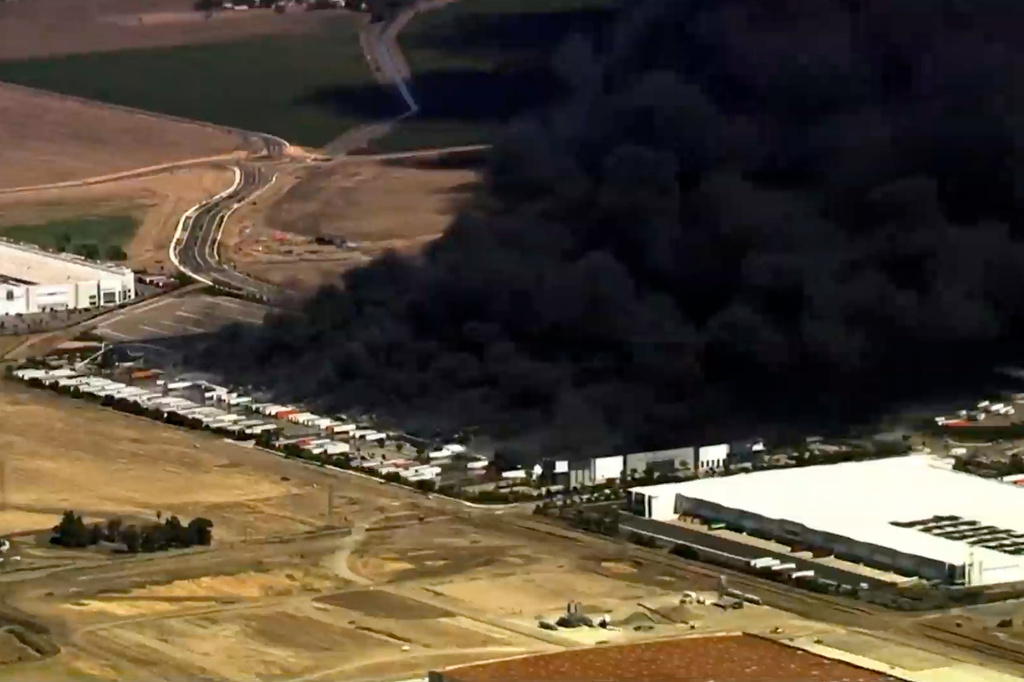 Officials say sprinklers at California medical equipment warehouse didn ...