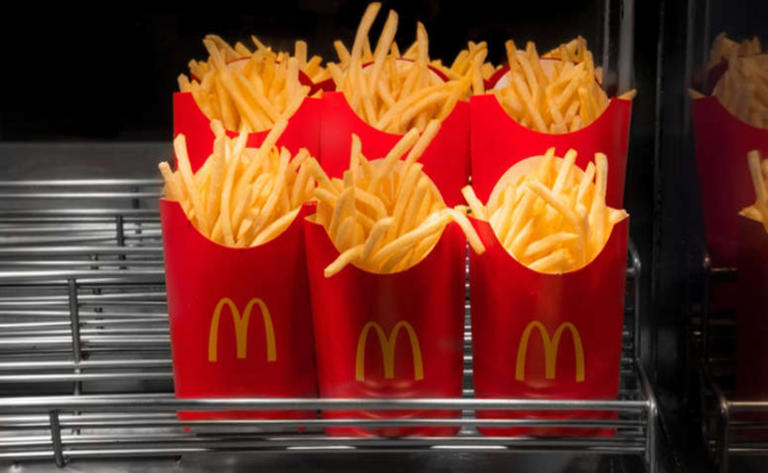 The Real Reason McDonalds Wont Serve French Fries at Breakfast And Why ...