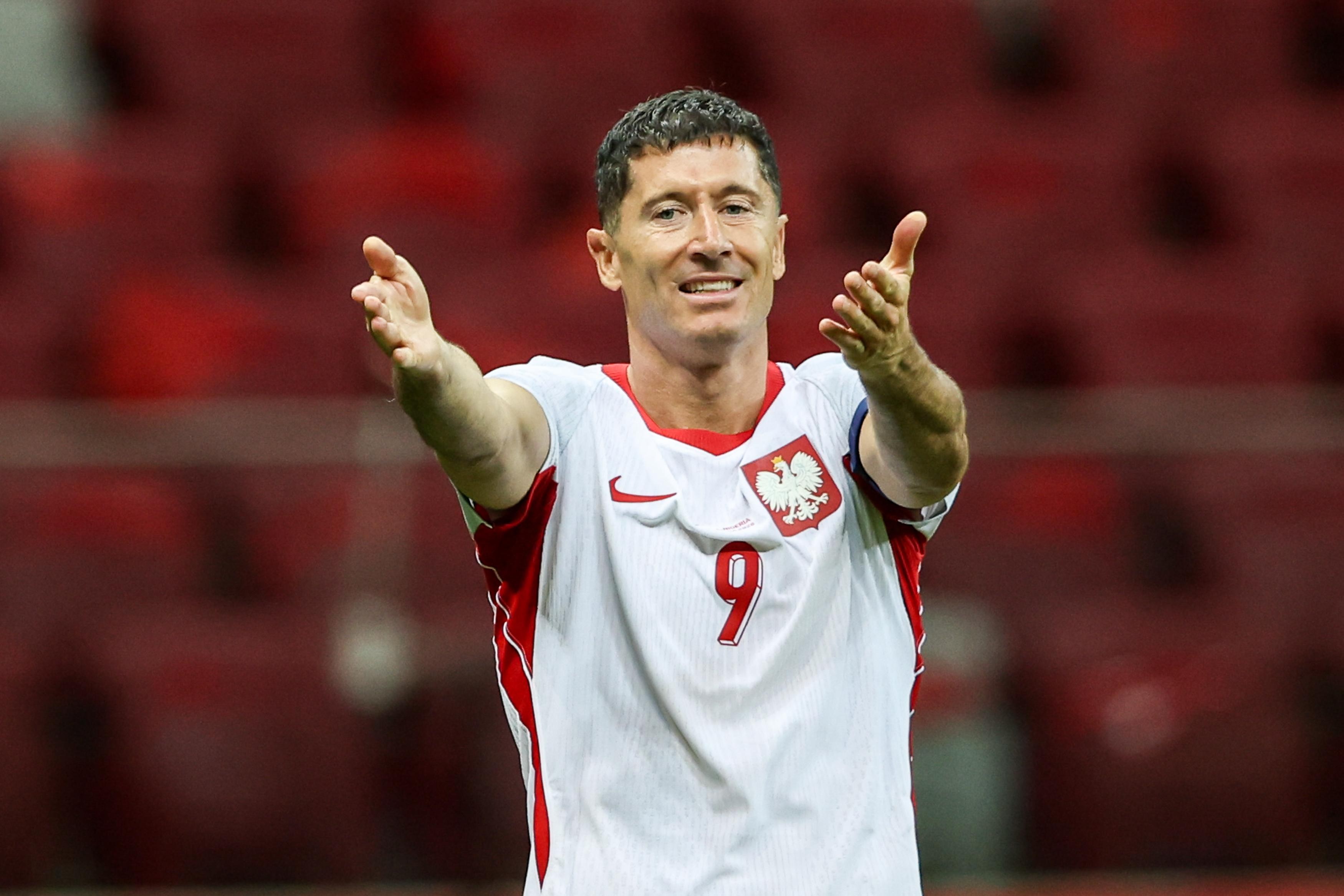 Robert Lewandowski headed to the Chicago Fire?