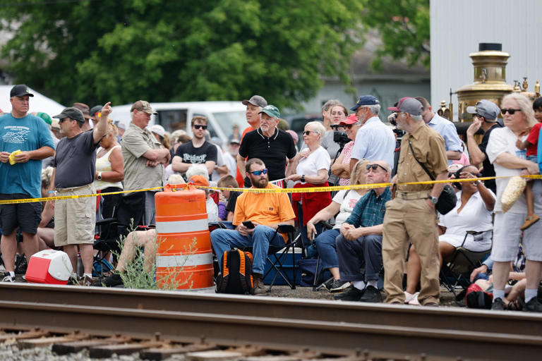 Owego turns out in force for massive Big Boy train