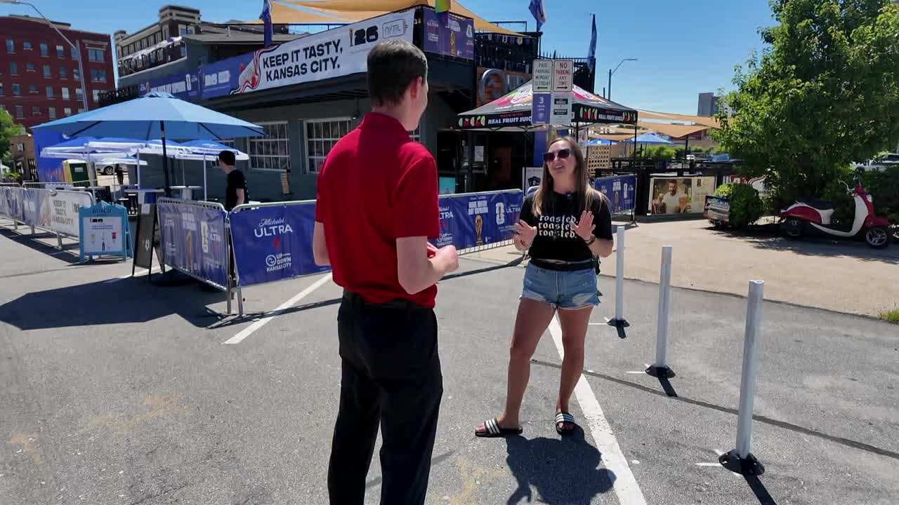 Crossroads Night Market brings 'First Friday energy' to Kansas City for ...